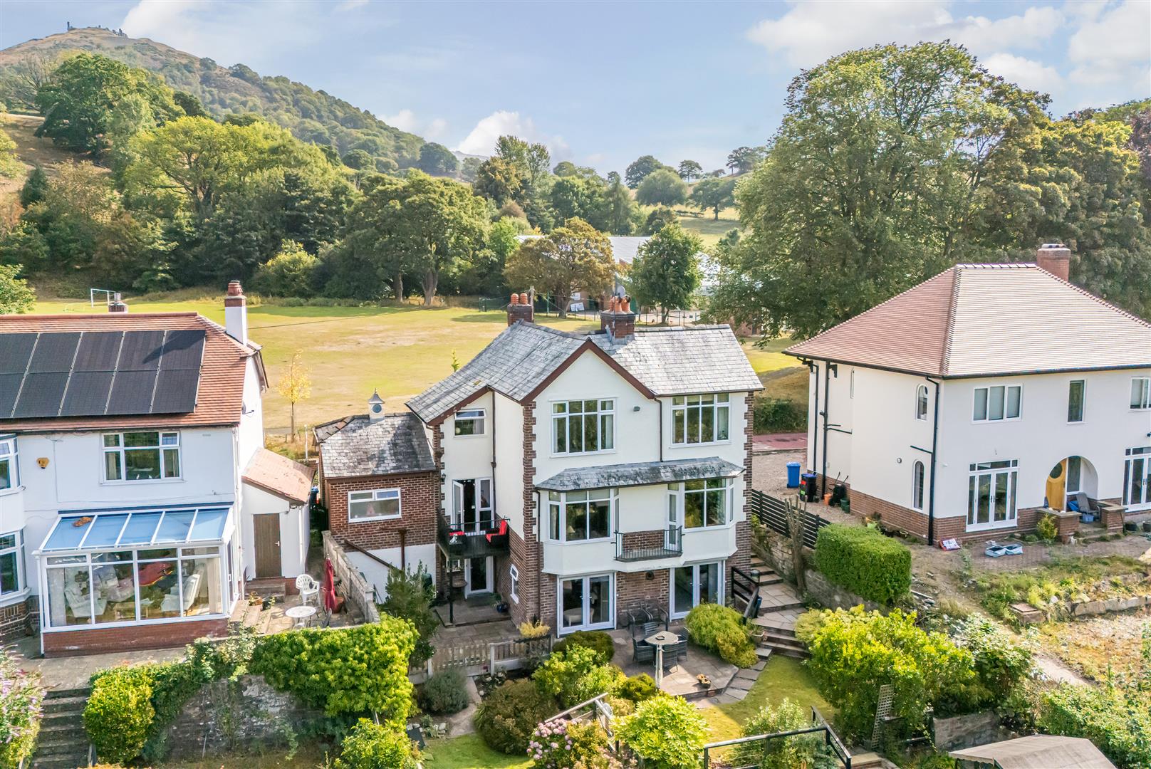 Brennig, Dinbren Road, Llangollen, LL20 8TF | Estate Agents & Auctioneers